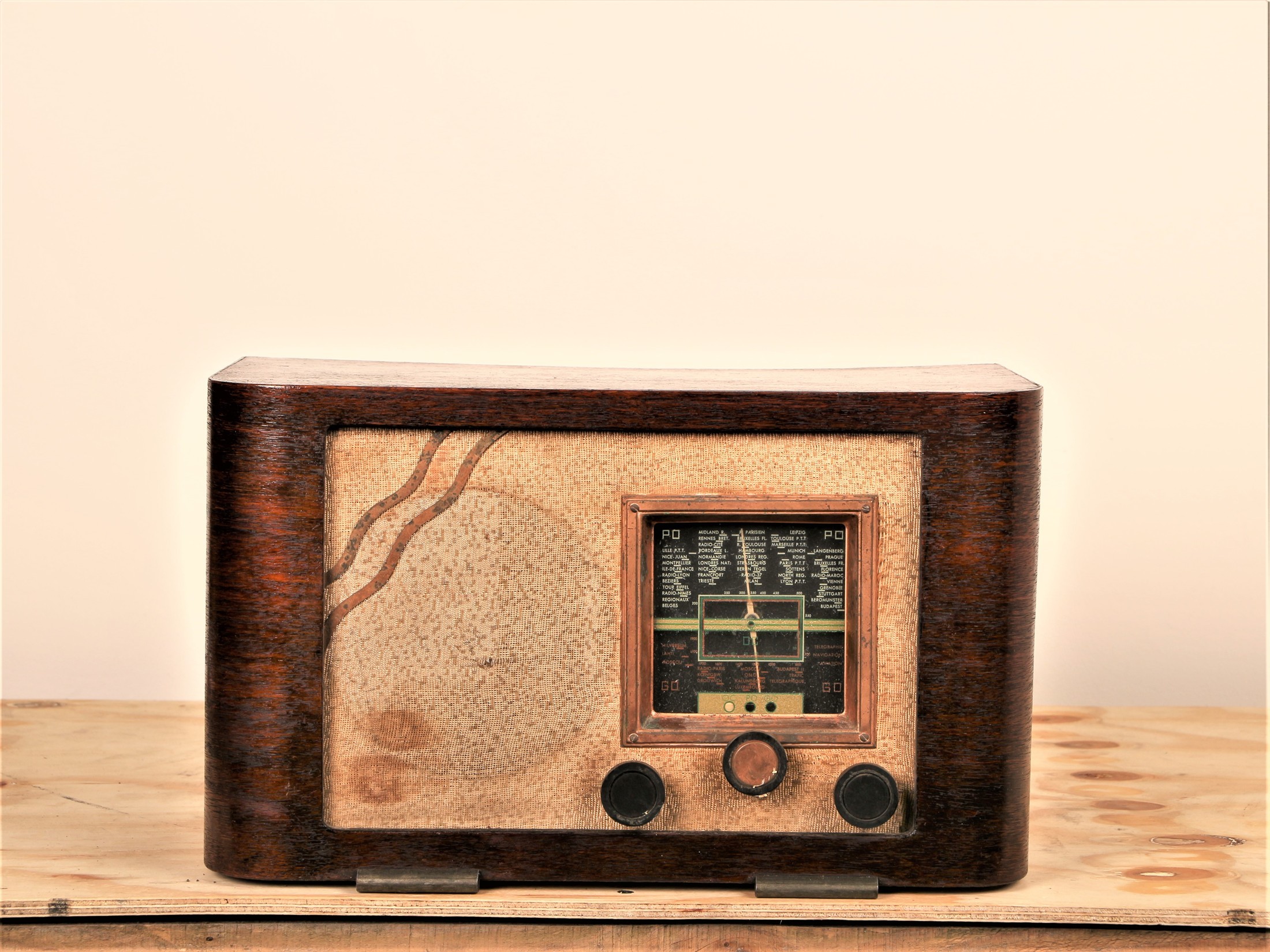 Radio vintage bluetooth Philco 437