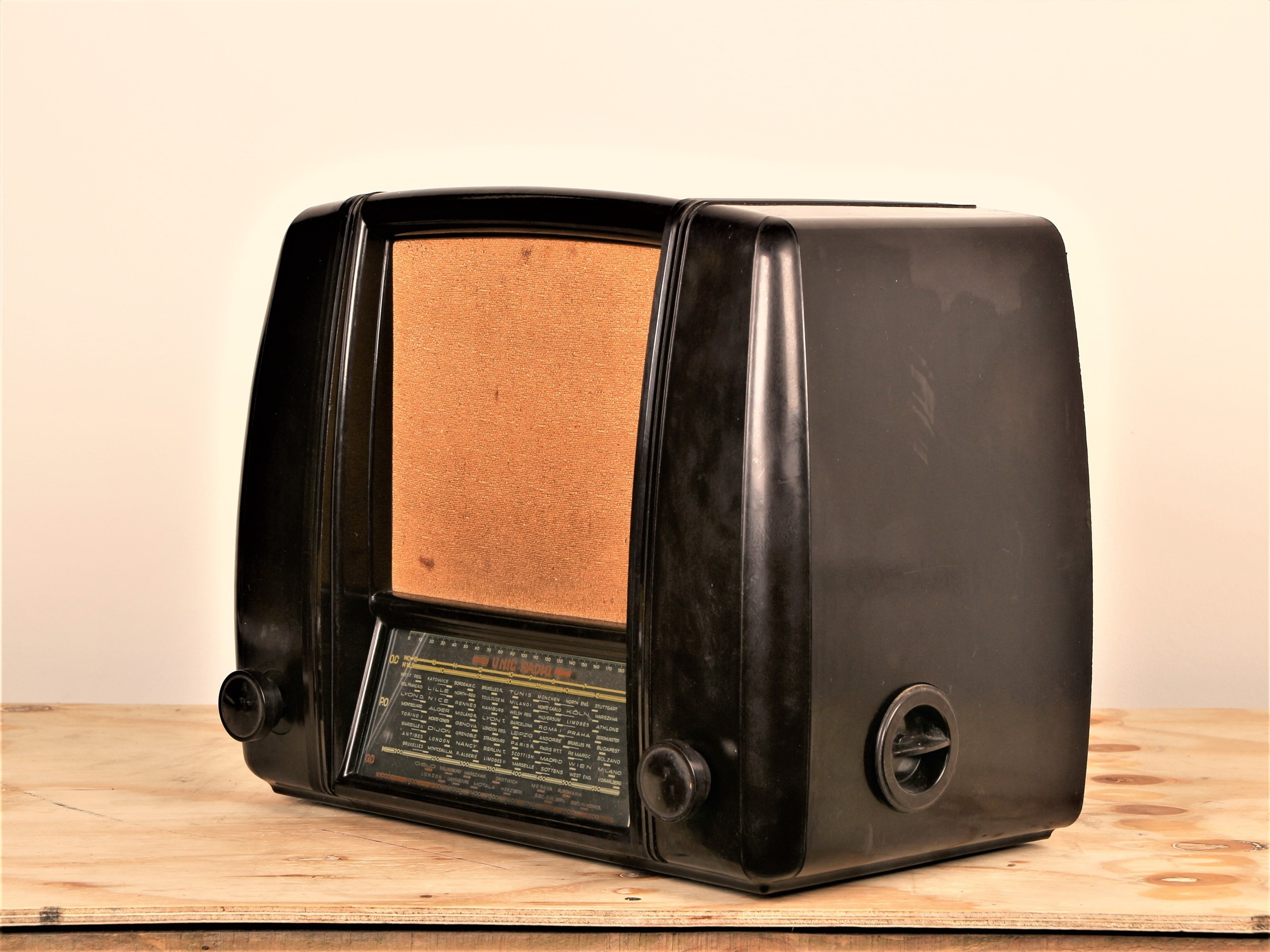 Radio vintage bluetooth Unic radio 441